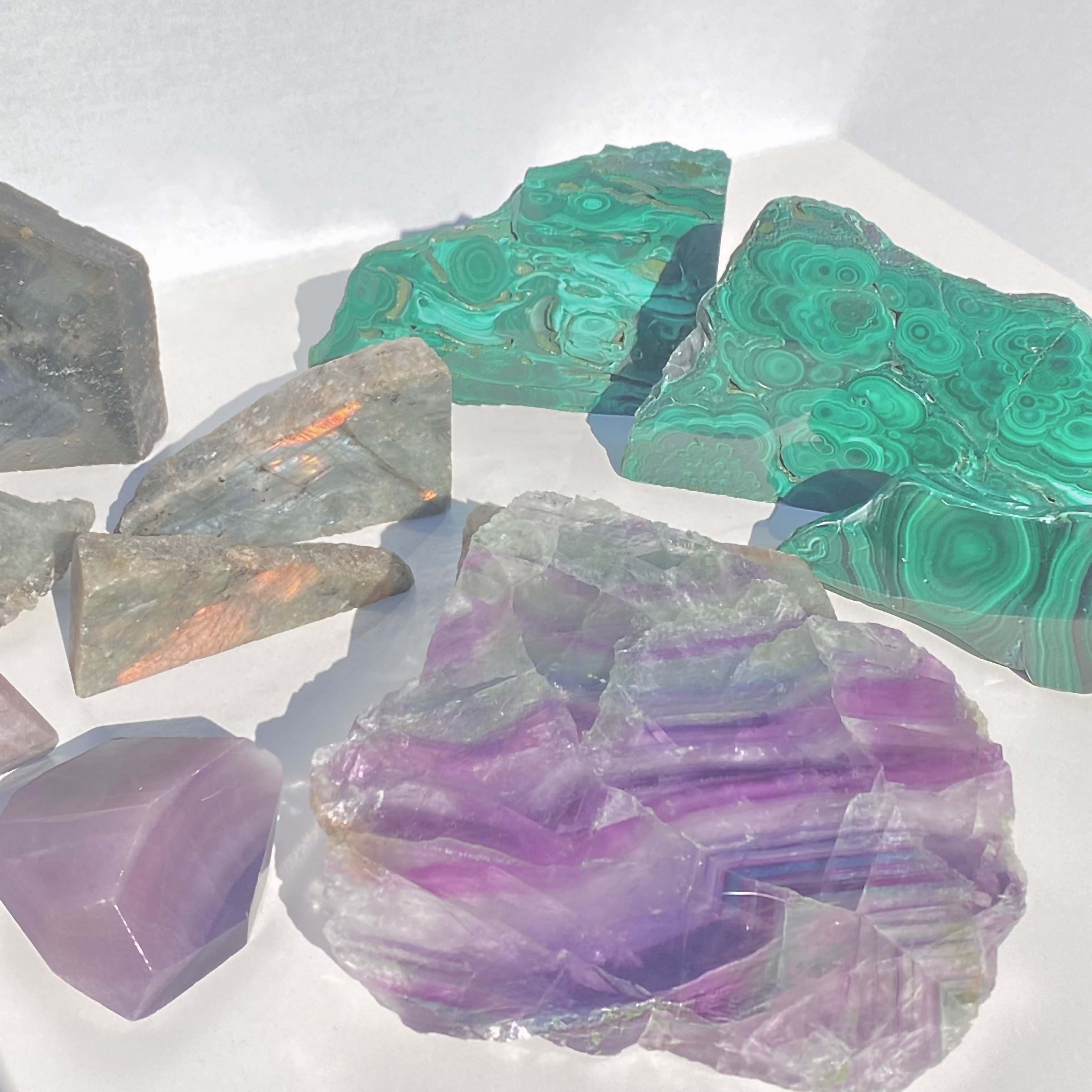 Slabs & Freeforms – Chance Quartz